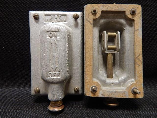 Killark FST 1 Gang Toggle Switch Cover FS Aluminum – Mac's Electric Supply